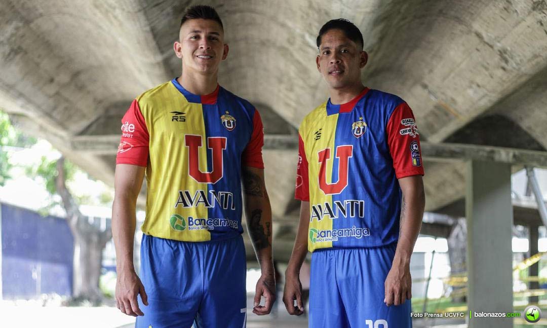Un regalo de un ucevista para otro ucevista para el cierre de la Liga futVe
